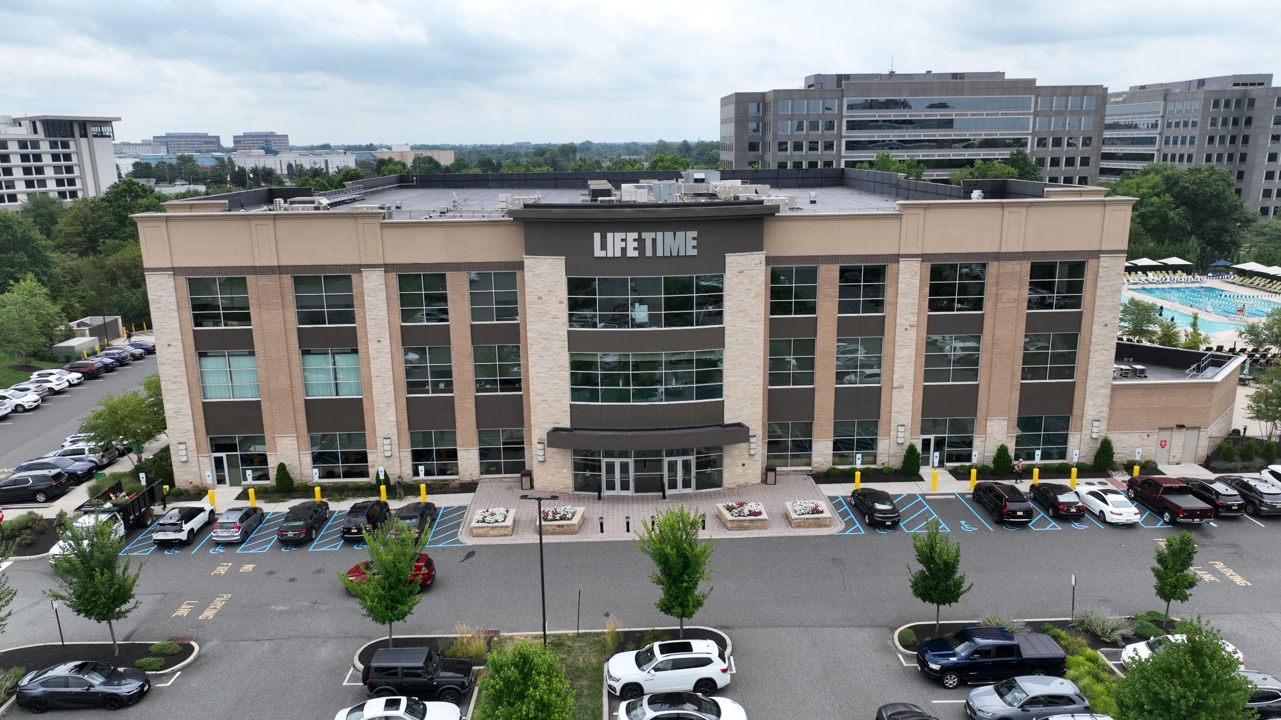 Lifetime Fitness Center | Commercial | Northeast Precast